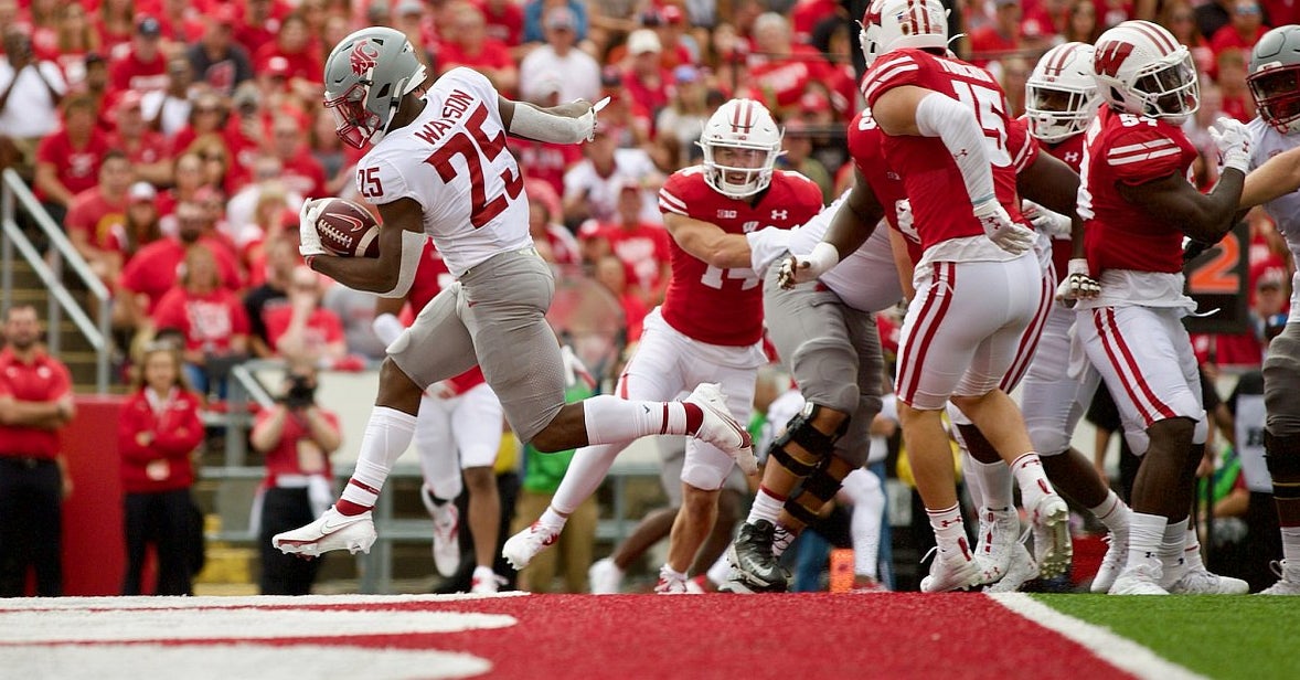 WSU trails Wisconsin 14-7 at halftime behind strong early D