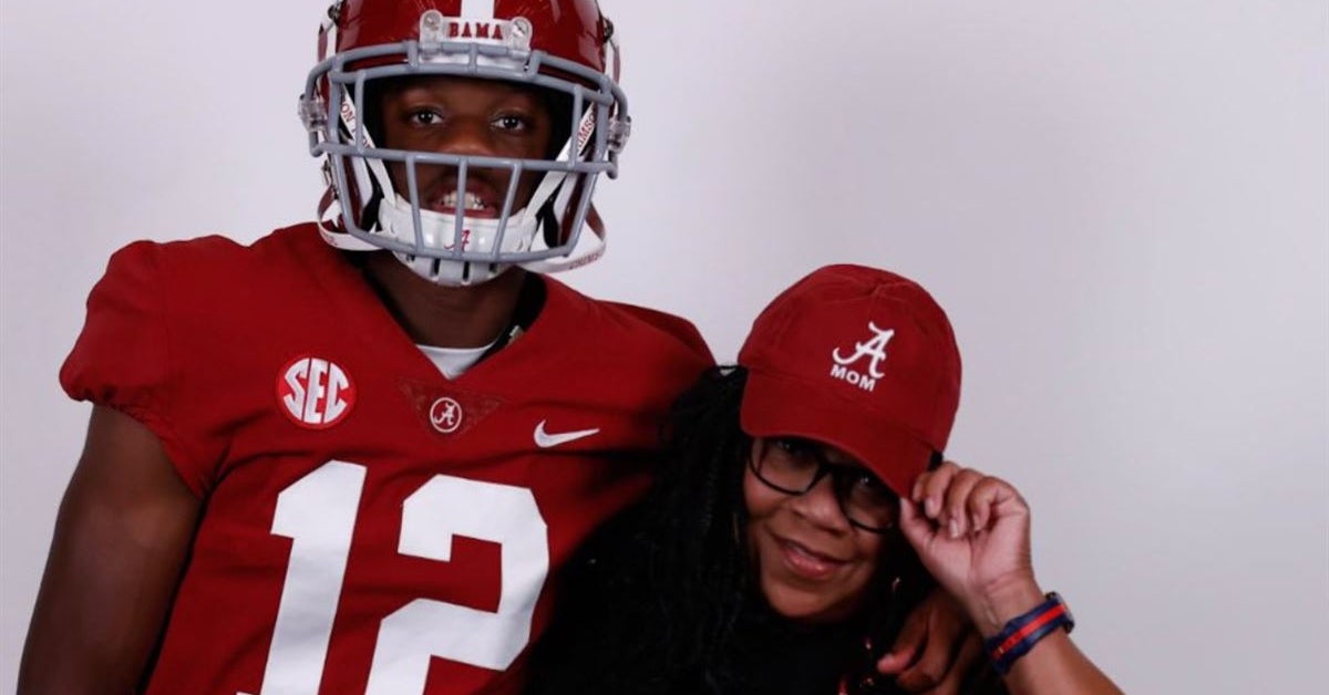 Mom's Perspective: How Alabama continues to make five-star QB Keelon ...
