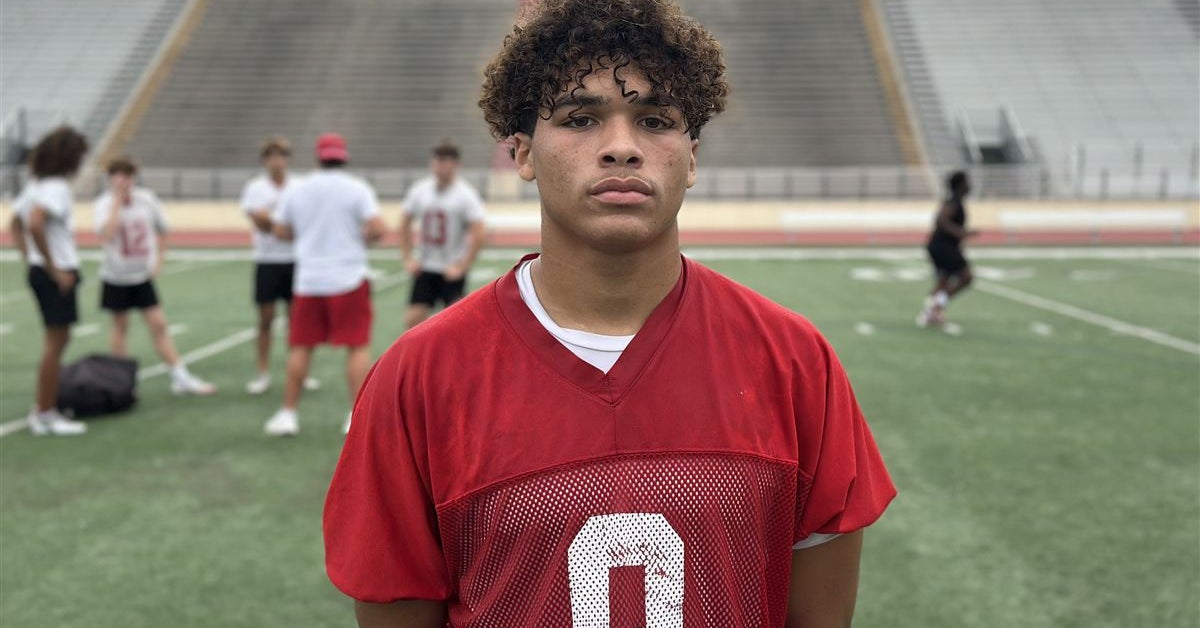 2028 No. 1 RB Ian Thomas reflects on father's legacy, growing Texas A&M ...