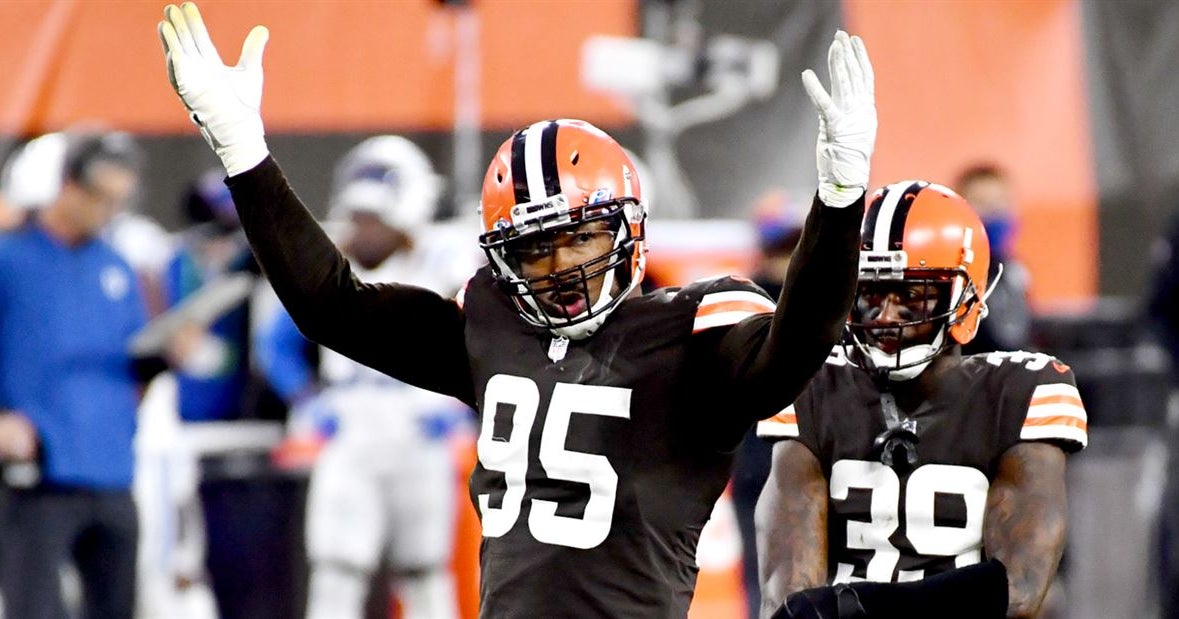 Aggies in the NFL stats: Garrett, Evans keep showing greatness