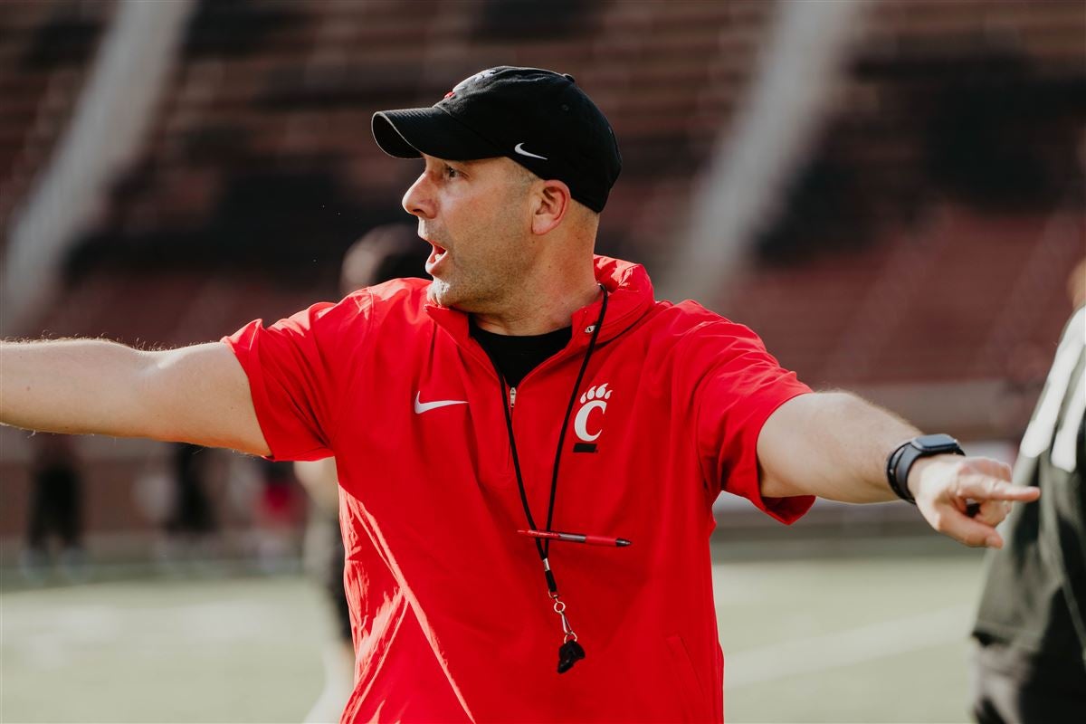 Cincinnati's Defense Boasts New Leadership and New Scheme