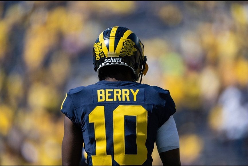 Michigan’s most important players in 2024: No. 21 Zeke Berry - Football ...