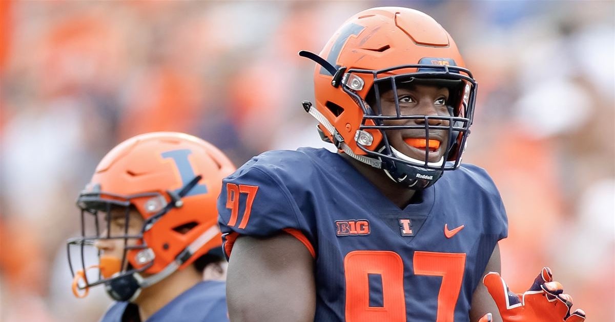 'He will forever be missed': Illini teammates remember Bobby Roundtree
