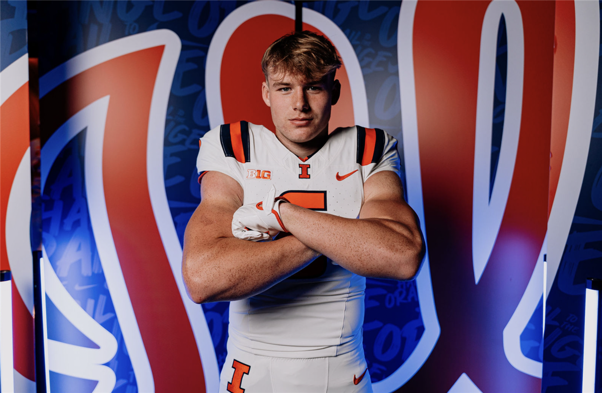 Three-star 2025 in-state TE Logan Farrell recaps Illini visit: 'One of ...