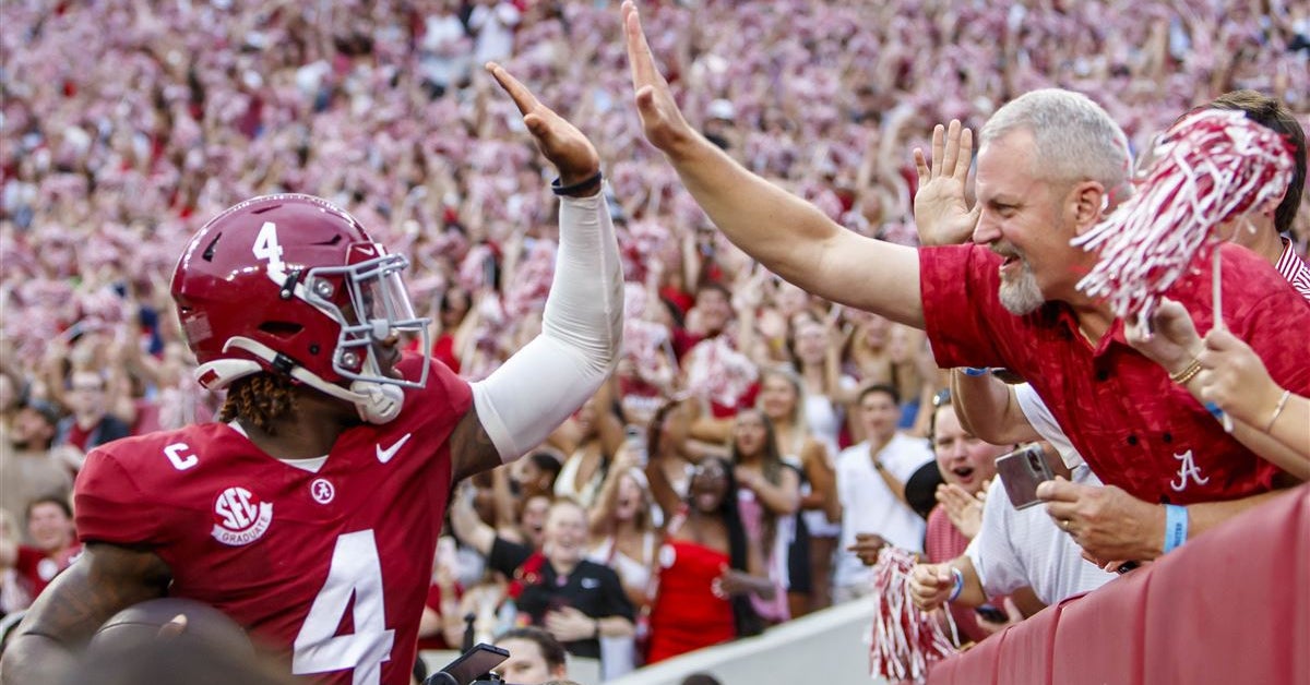 Alabama rises in polls after season-opening shutout win