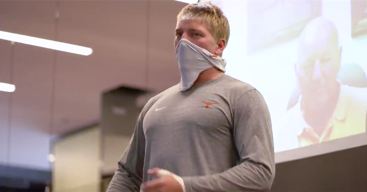 Tom Herman, Texas award scholarship to walk-on LB Jett Bush