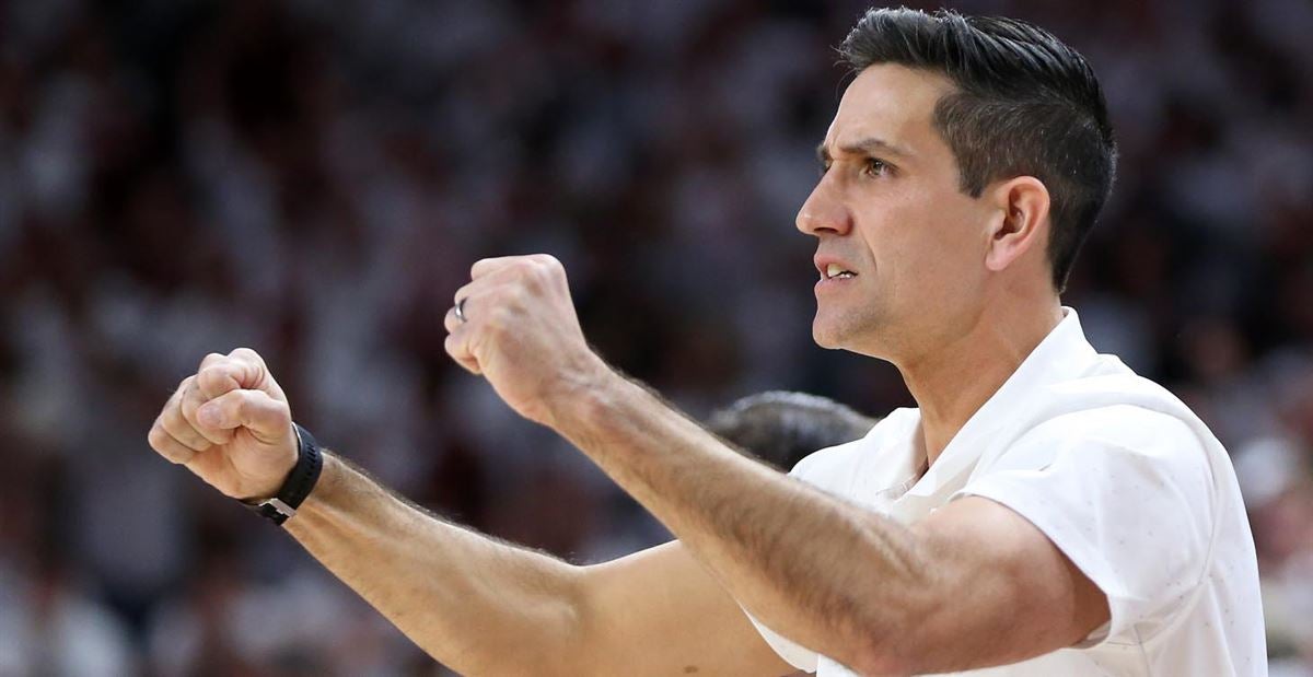 Arkansas assistant Gus Argenal named head coach at Cal State San Bernardino