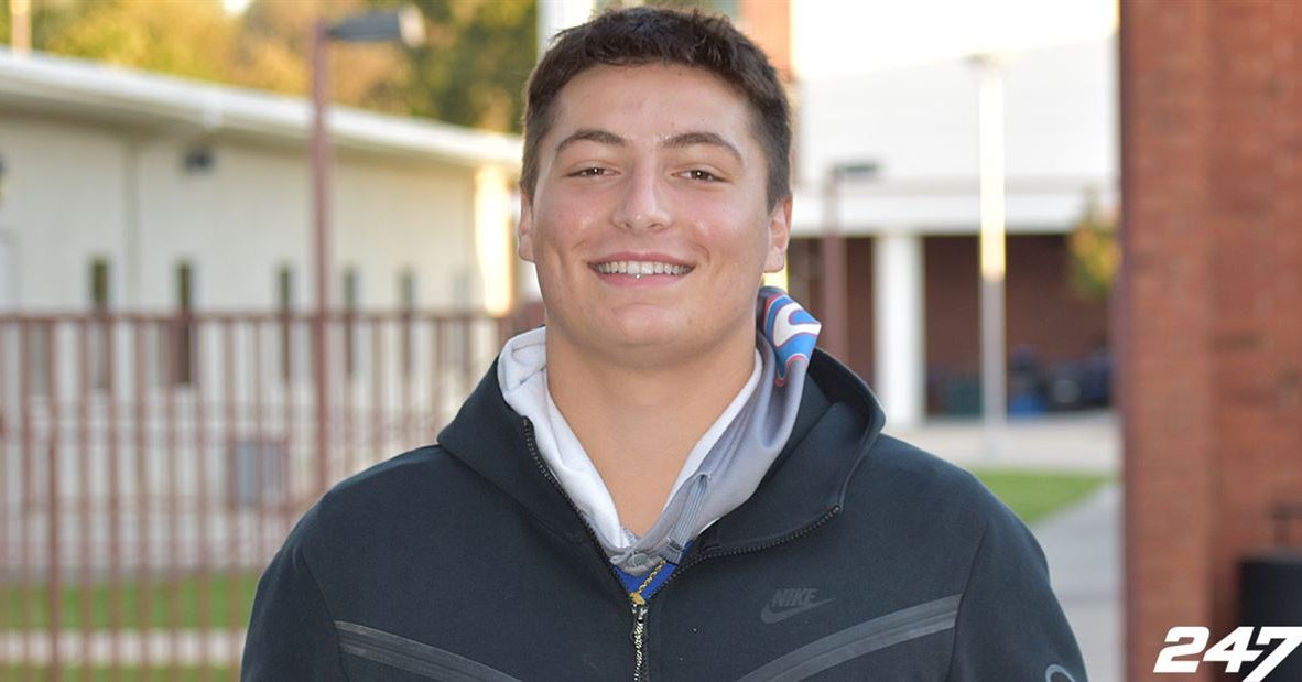 UNLV offensive linemen Hank Purvis and Mason Vicari have signed with Purdue