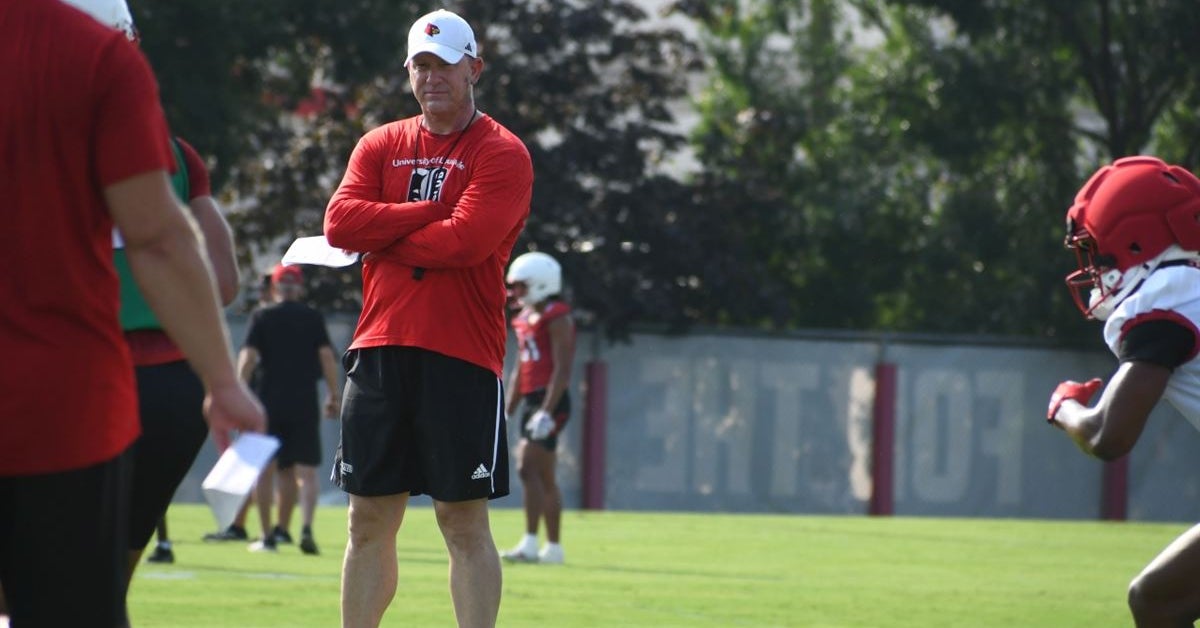 WATCH: Louisville head coach Jeff Brohm expecting bigger test against ...