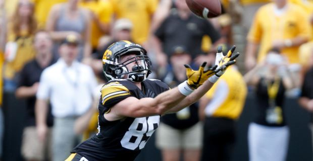 Matt VandeBerg to tryout for the Bears at rookie minicamp