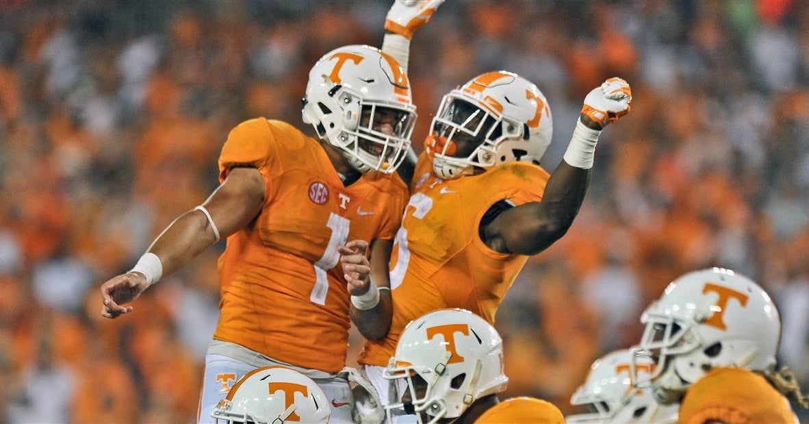 Hurd, Kamara placed on Doak Walker watch list
