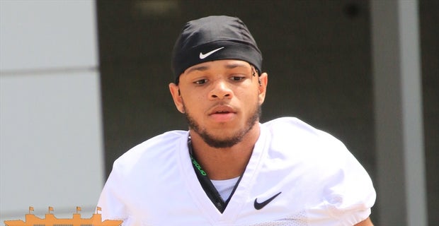 Isaiah Dunn Profile Photos