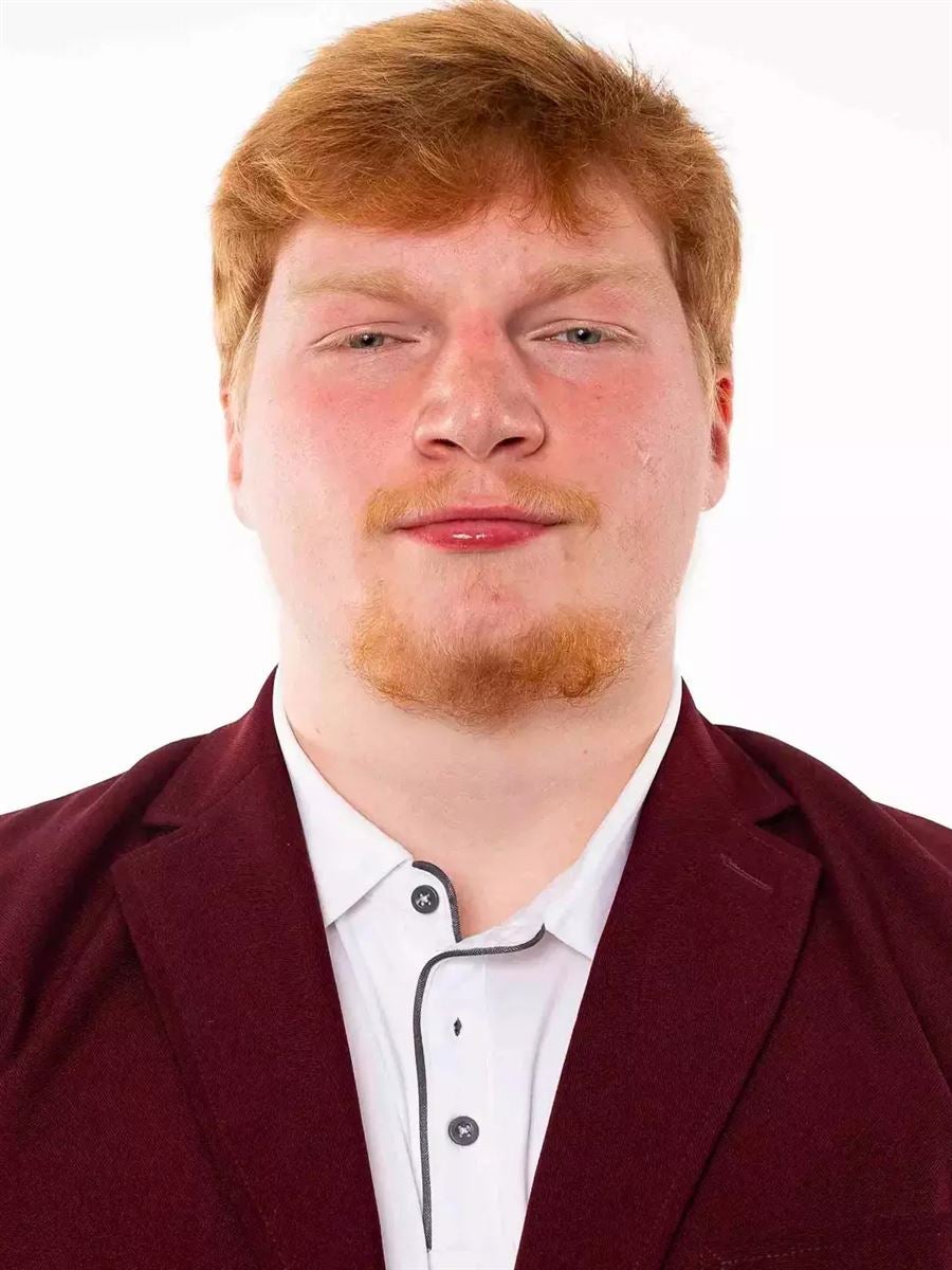 Jacob Russell, Central Michigan, Offensive Tackle