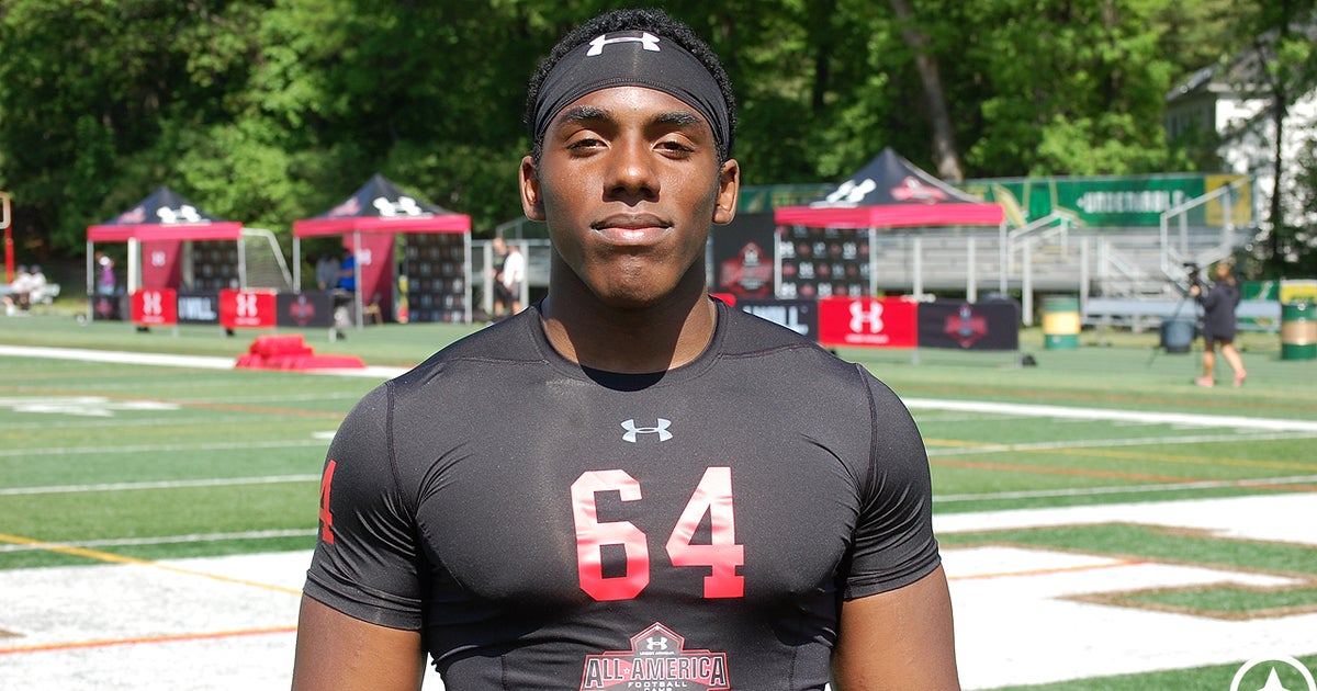 4-star DL Thomas Booker Focused On Three