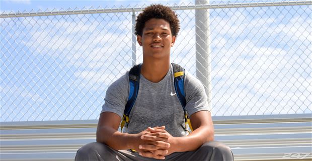 Two teams atop Andres Fox's list after pair of weekend visits