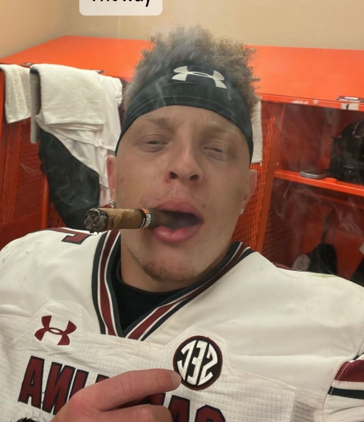 josh-pate-sc-has-sleeper-class-look-out-for-harbor