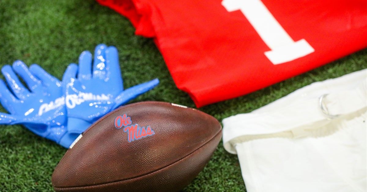 Rebels, Green Wave reveal uniforms for Saturday night's game