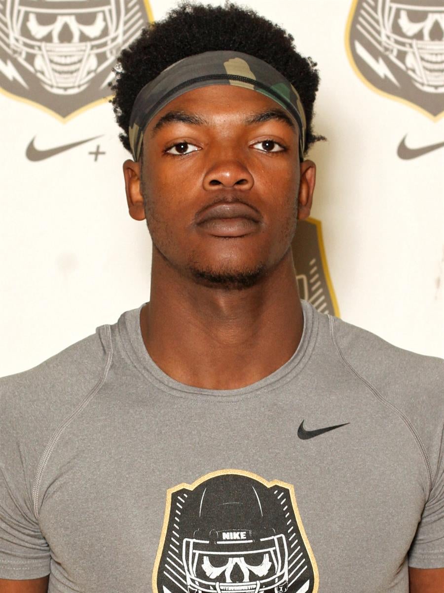 Bama WR target shatters backboard with dunk