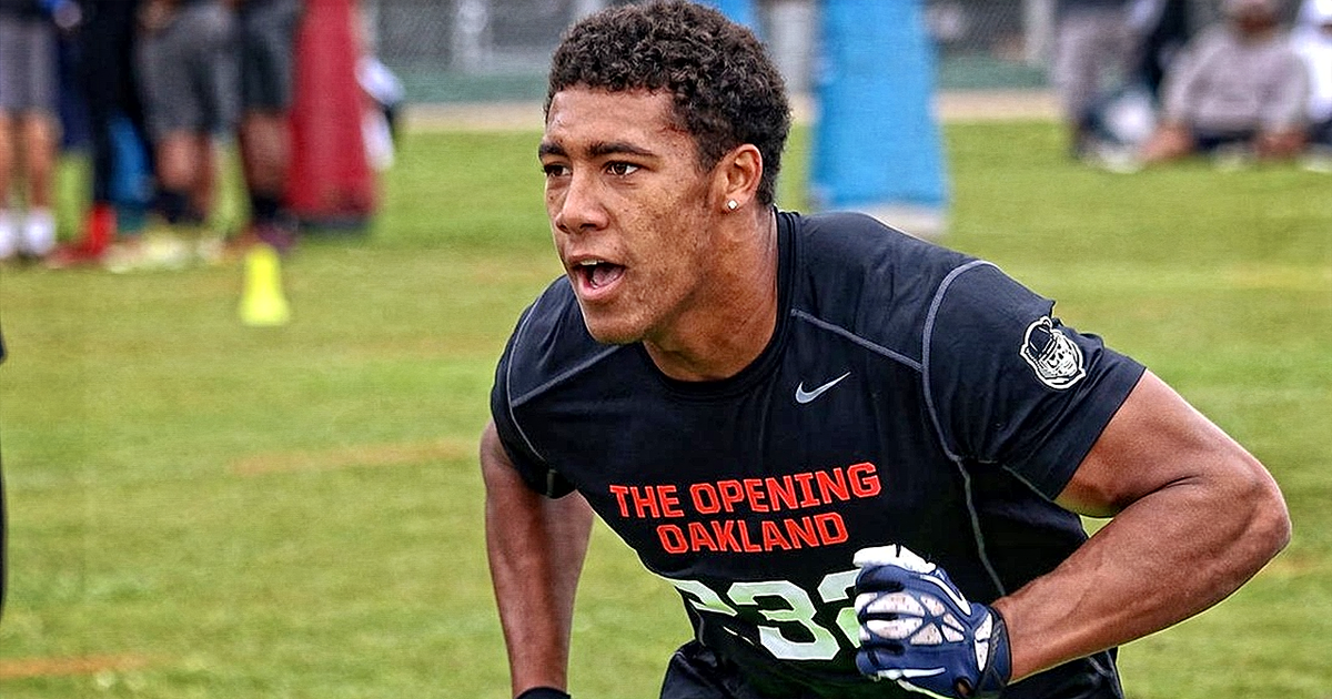 Caleb Kelly check out the Irish