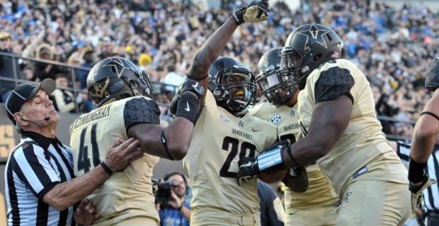 Jonathan Wynn, Vanderbilt, Strong-Side Defensive End