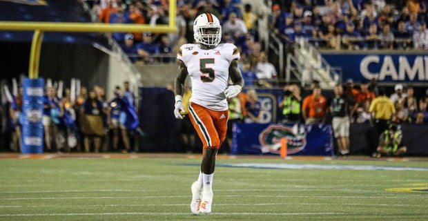 Safety Amari Carter ejected in 1st quarter for targeting