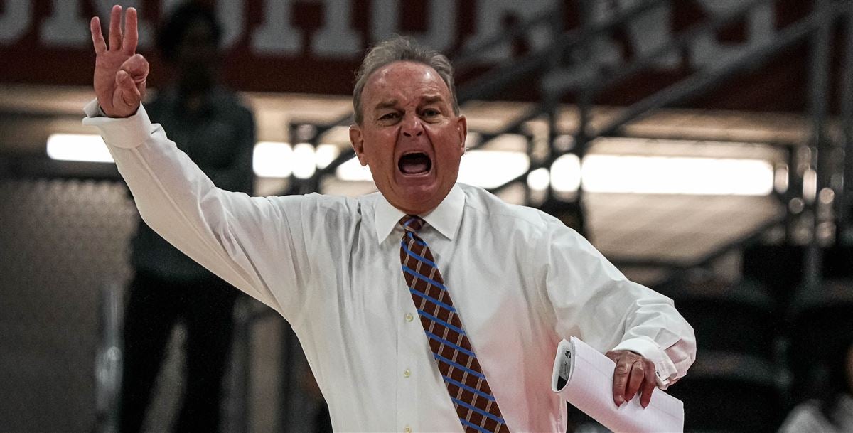 Texas coach Vic Schaefer says fifth-ranked Longhorns 'deserved to lose ...