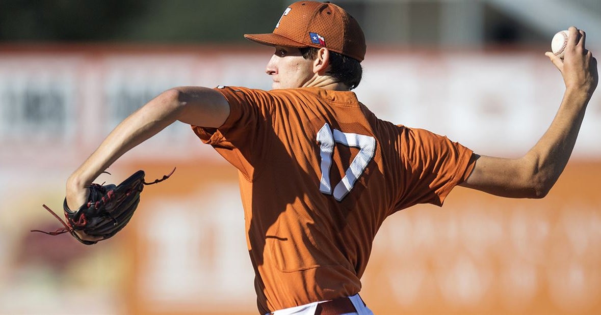 Two Texas baseball players enter NCAA transfer portal