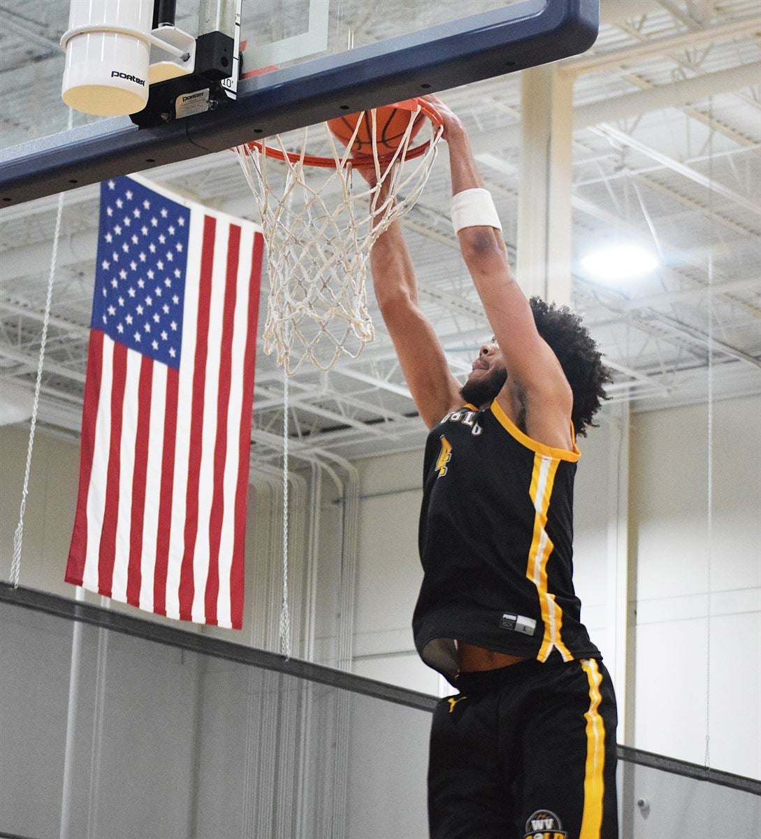 Back at Lutheran East, top Ohio prospect TJ Crumble enjoys another ...