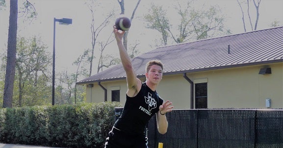 Cade Fortin shows off arm during session with Footwork King