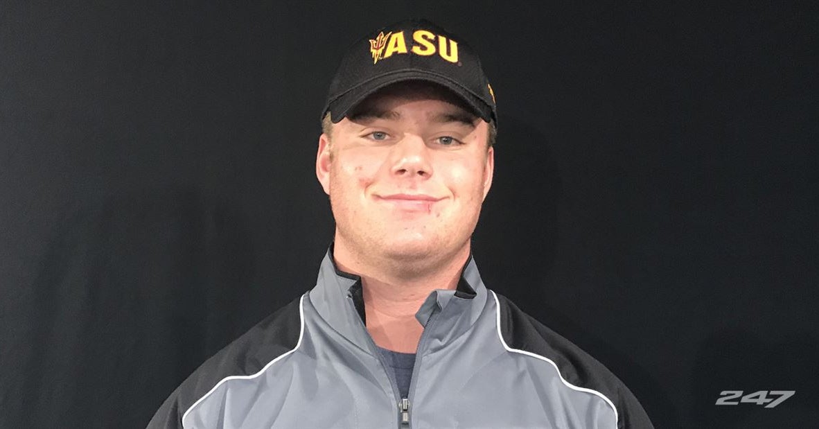 OL Jarrett Bell makes his college choice
