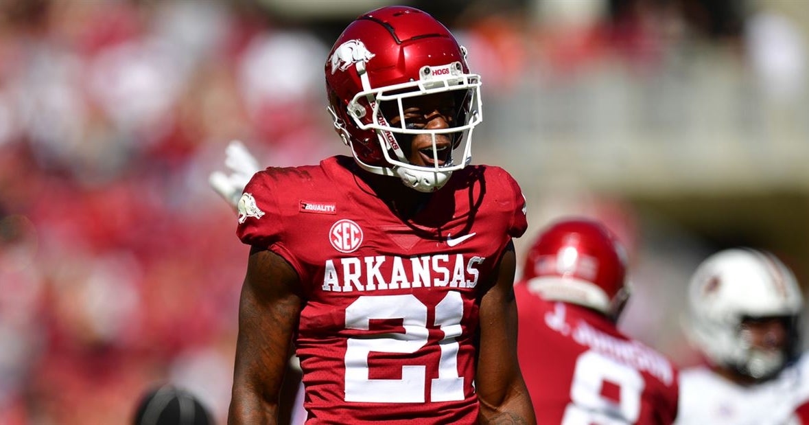 Montaric Brown and Trelon Smith not returning to Arkansas in 2022