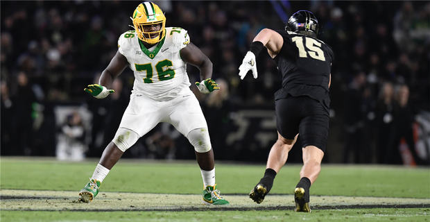 Immanuel Iheanacho replaces Josh Conerly Jr. as Oregon's top-rated O ...