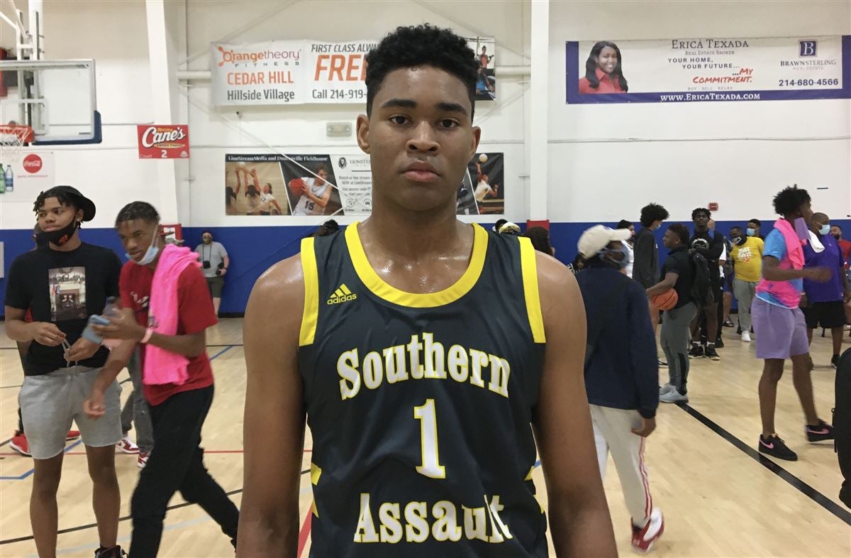 Four-star Colin Smith is looking to connect with coaches