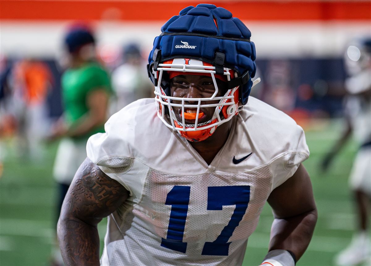 'Not good enough': Illini OLB Gabe Jacas demanding more from himself as ...