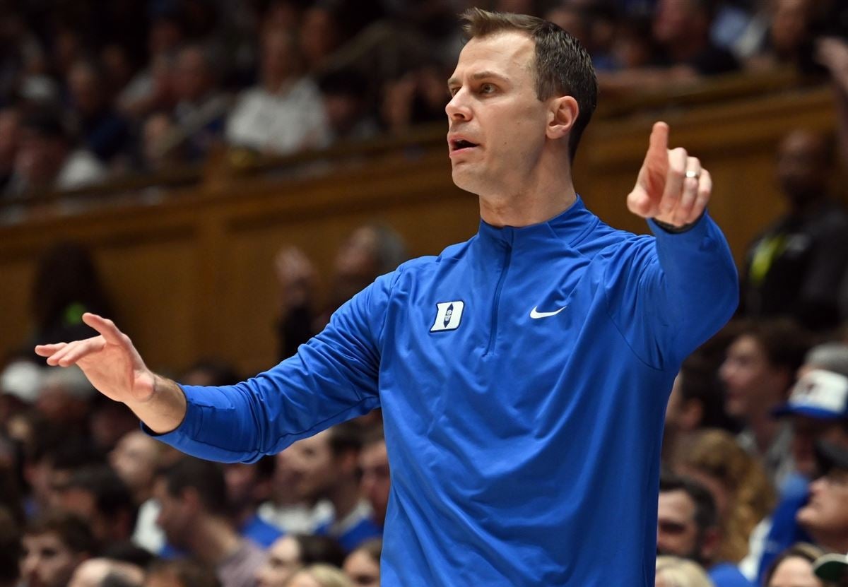 Scheyer breaks down win over Louisville; hints freshman guard will be ...