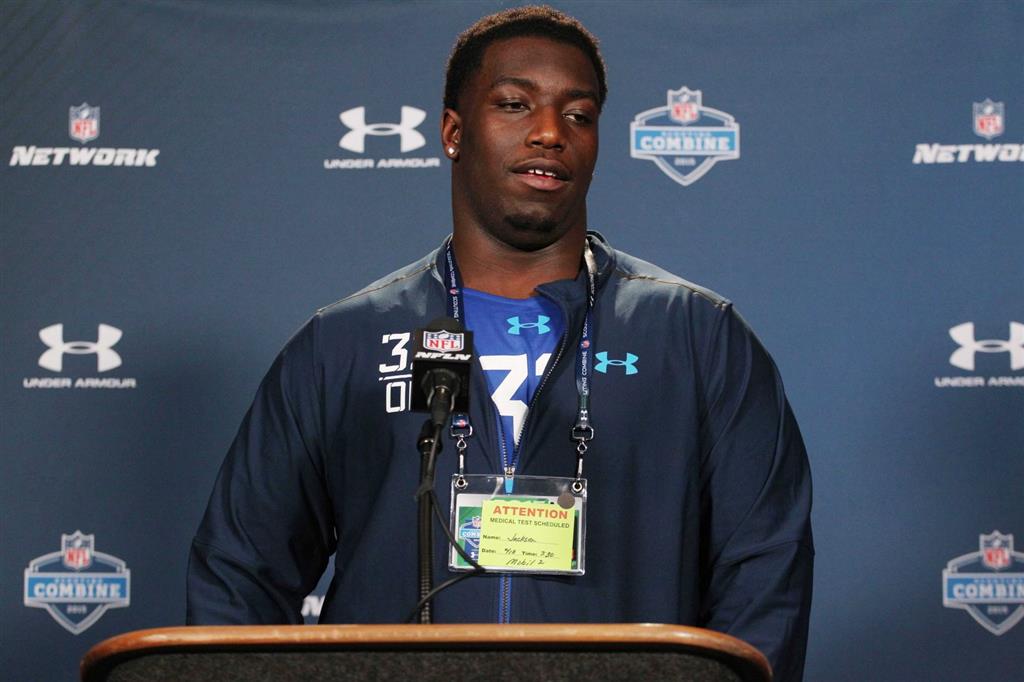 Tre' Jackson pays the St. Louis Rams a pre-draft visit