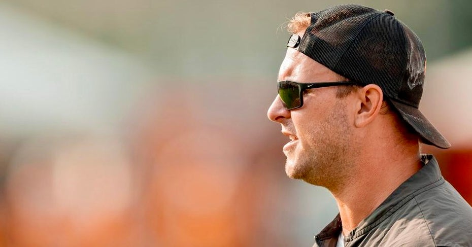 Alec Abeln pleased with new-look Tennessee tight end room through two ...