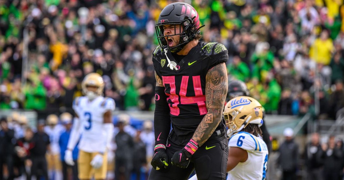 Cam McCormick contemplating return to Oregon for eighth season