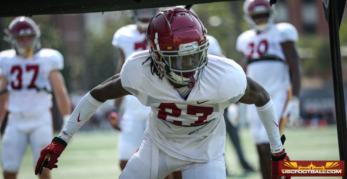 Freshman safety Calen Bullock embracing increased role in USC's defense