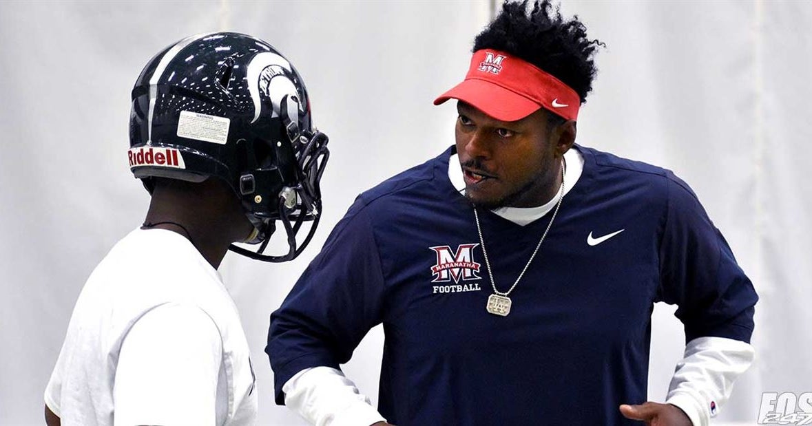 LaVar Arrington back on the field (as a coach) at Penn State