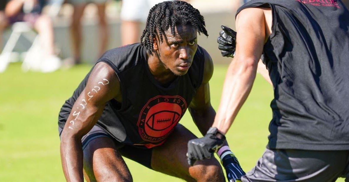 Oklahoma lands transfer DB Jocelyn Malaska