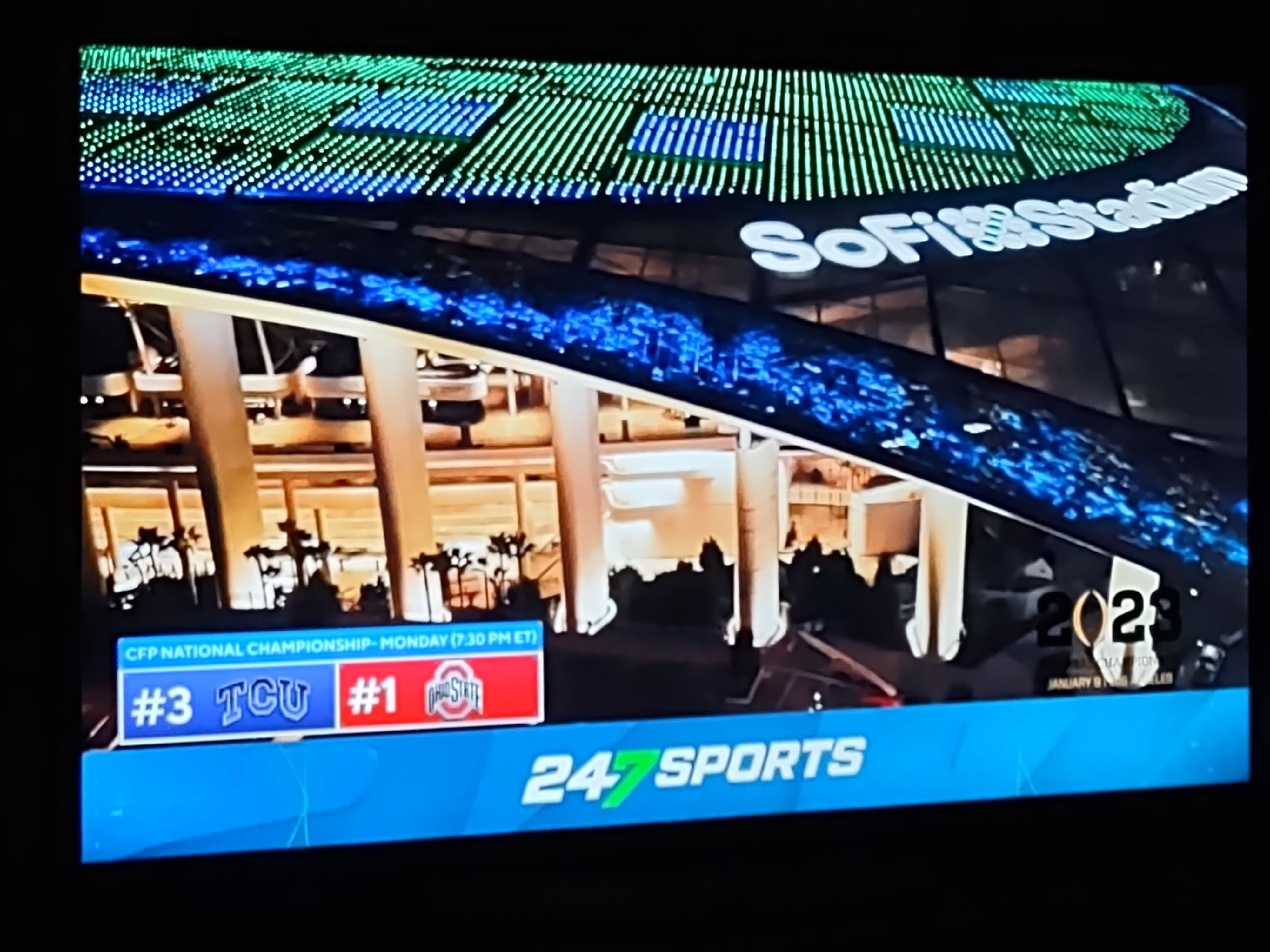247 graphics people.. WTF