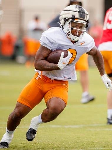 How Tiyon Evans emerged as part of ‘1-2 punch’ at RB for Vols in camp