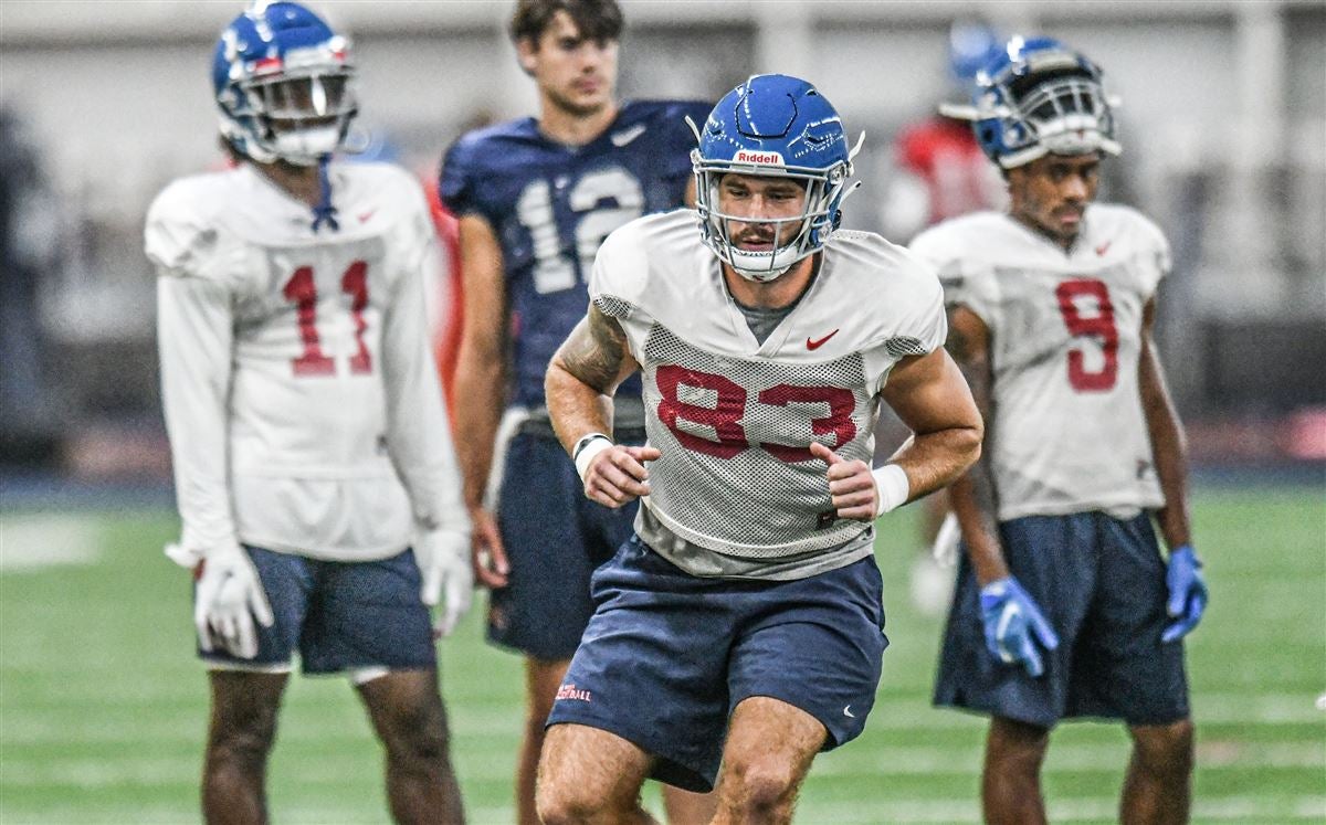 Tight end Chase Rogers set for increased role in Rebels' passing game