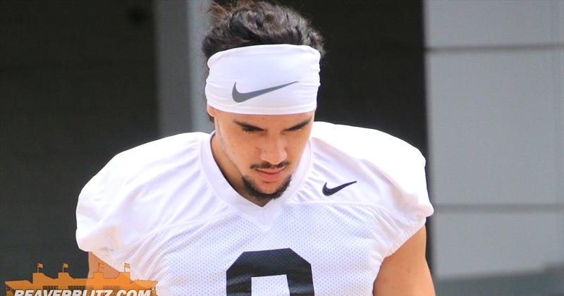 Oregon State LB Matthew Tago enters transfer portal
