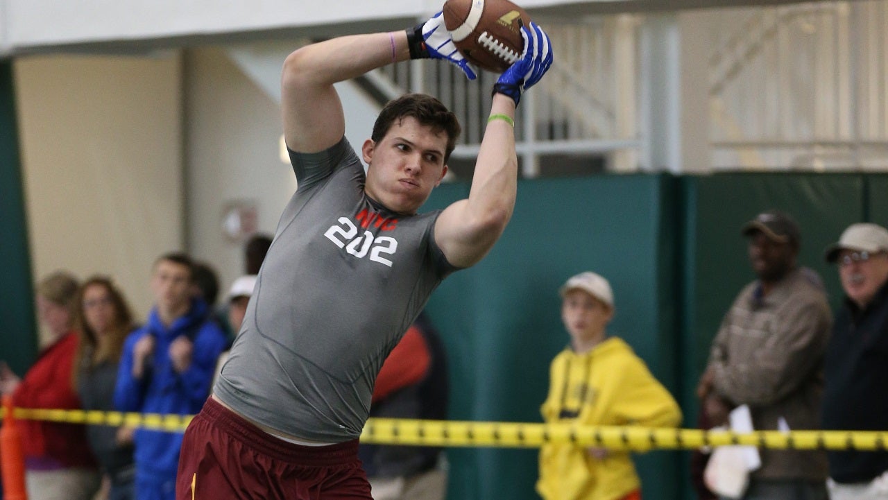 Clark Will Return to Syracuse Before Deciding