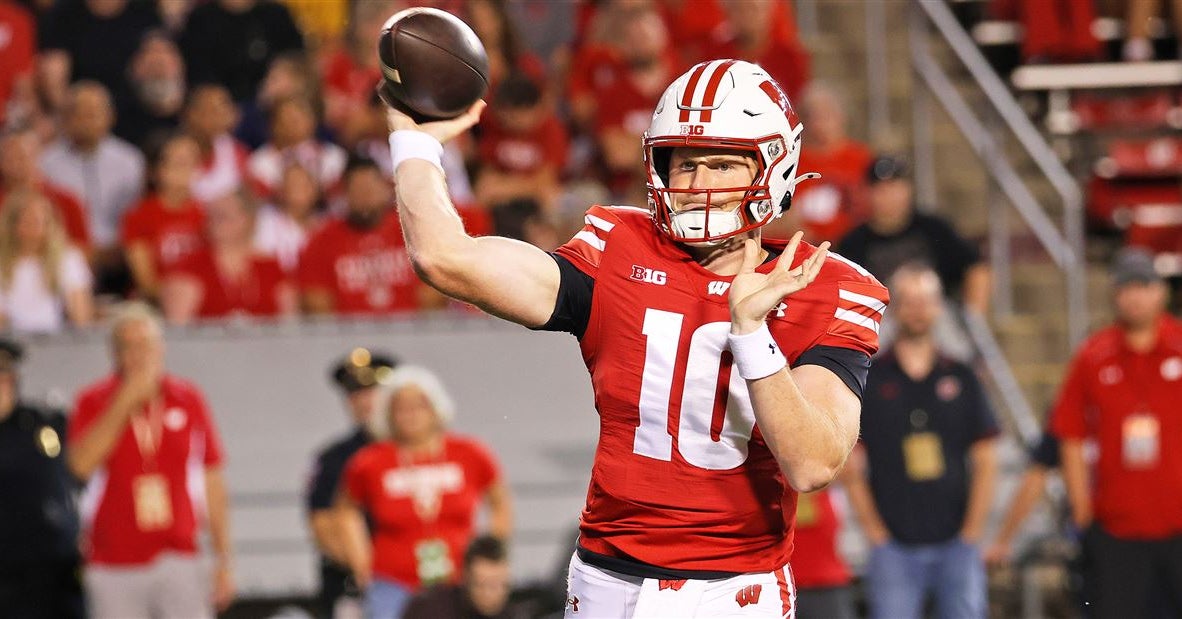 Tyler Van Dyke ruled out with knee injury, Braedyn Locke replaces at QB ...