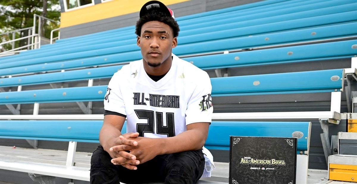 Arkansas D-line commit Charleston Collins says he's facing a difficult ...