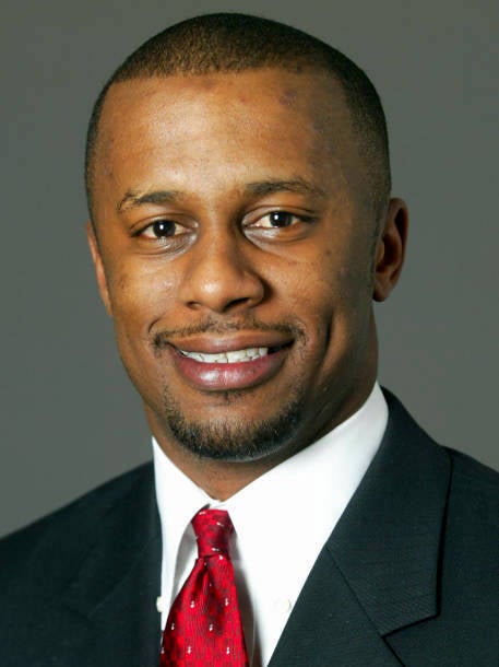 Deon Thompson talks USF visit