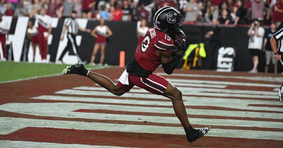 IN PHOTOS: No. 10 USC secures home opener win